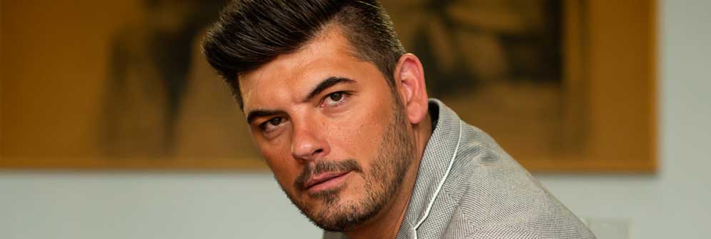 ¡DeMarco Flamenco es solidario! Llegó a «La isla del amor» y triunfó ...